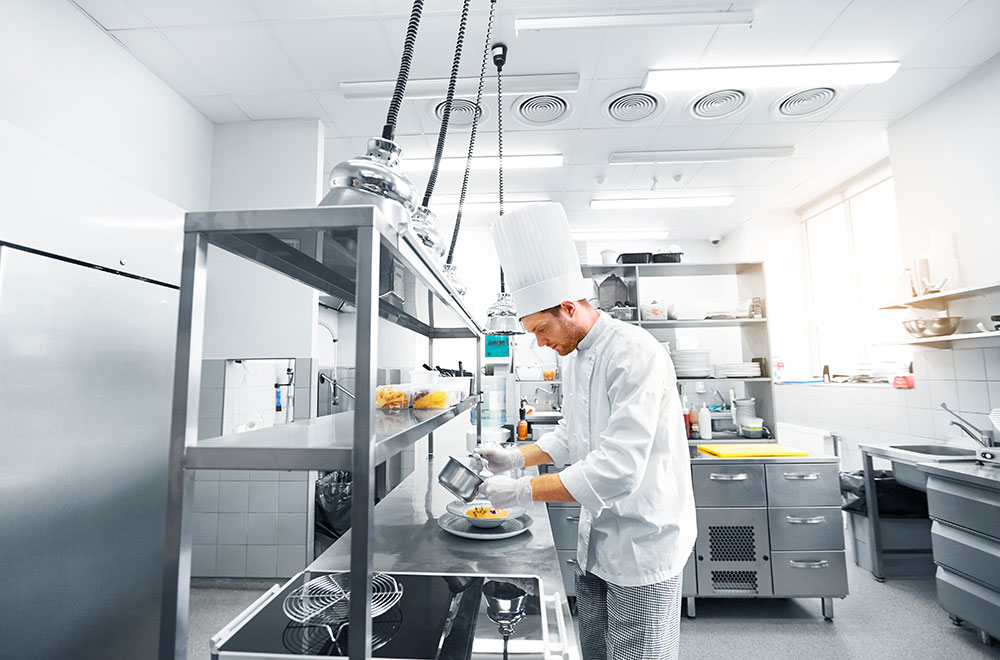 Insurance & Risk Management Guide for Restaurants | Qudos Insurance